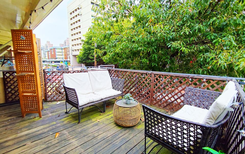 陽台 – 巧寓